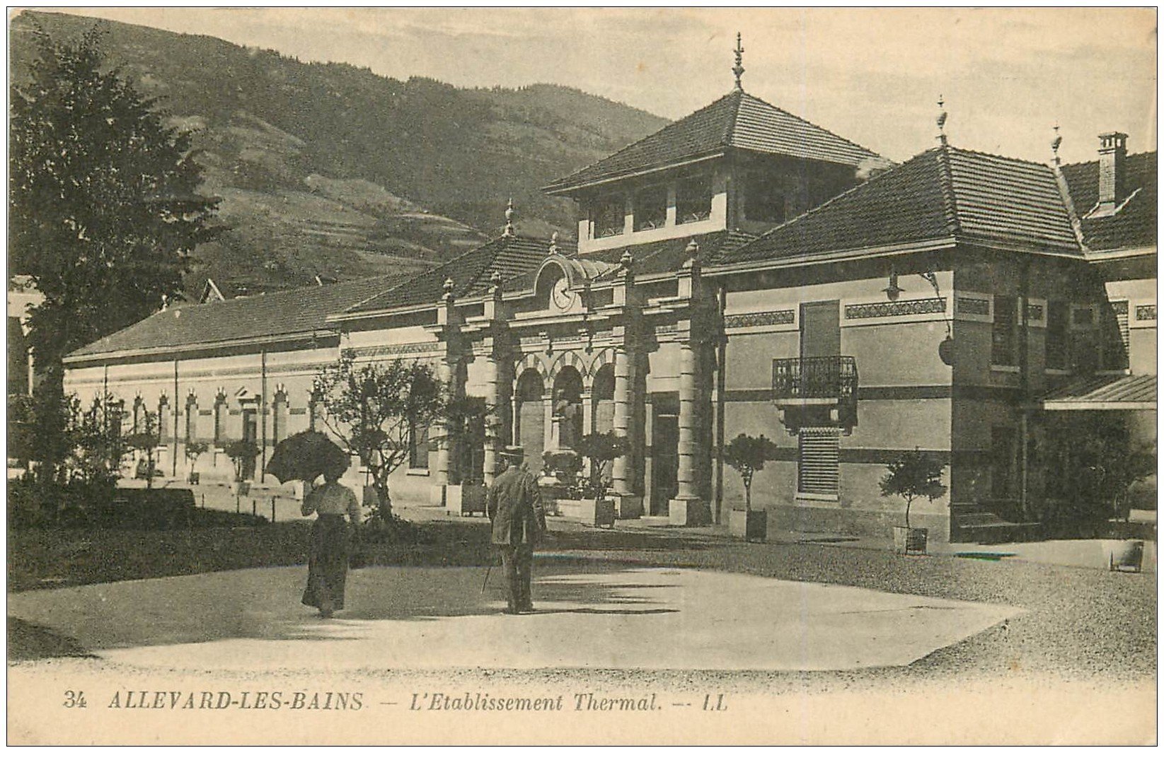 38 ALLEVARD-LES-BAINS. Etablissement Thermal