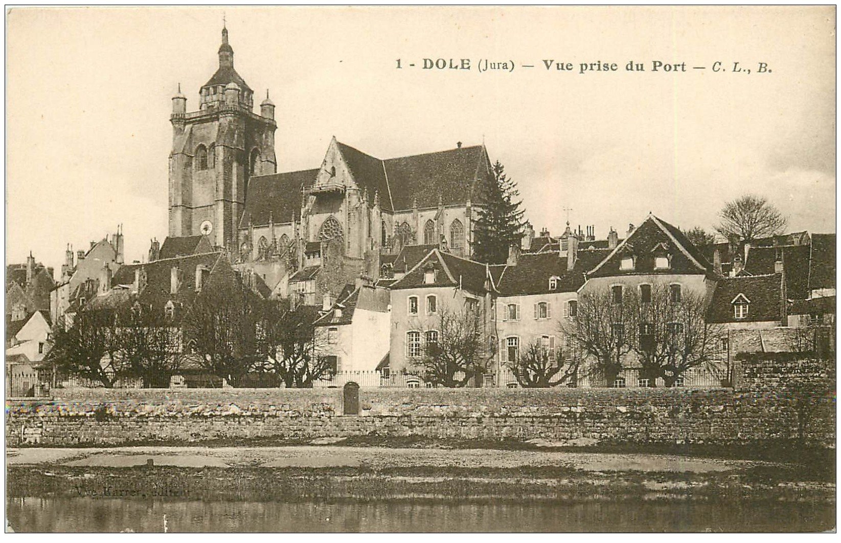 39 DOLE. Vue du Port