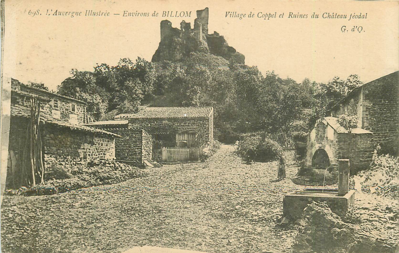 63 SAINT-JULIEN-DE-COPPEL. Ruines du Château féodal du Village 63 SAINT-JULIEN-DE-COPPEL. Ruines du Château féodal du Village