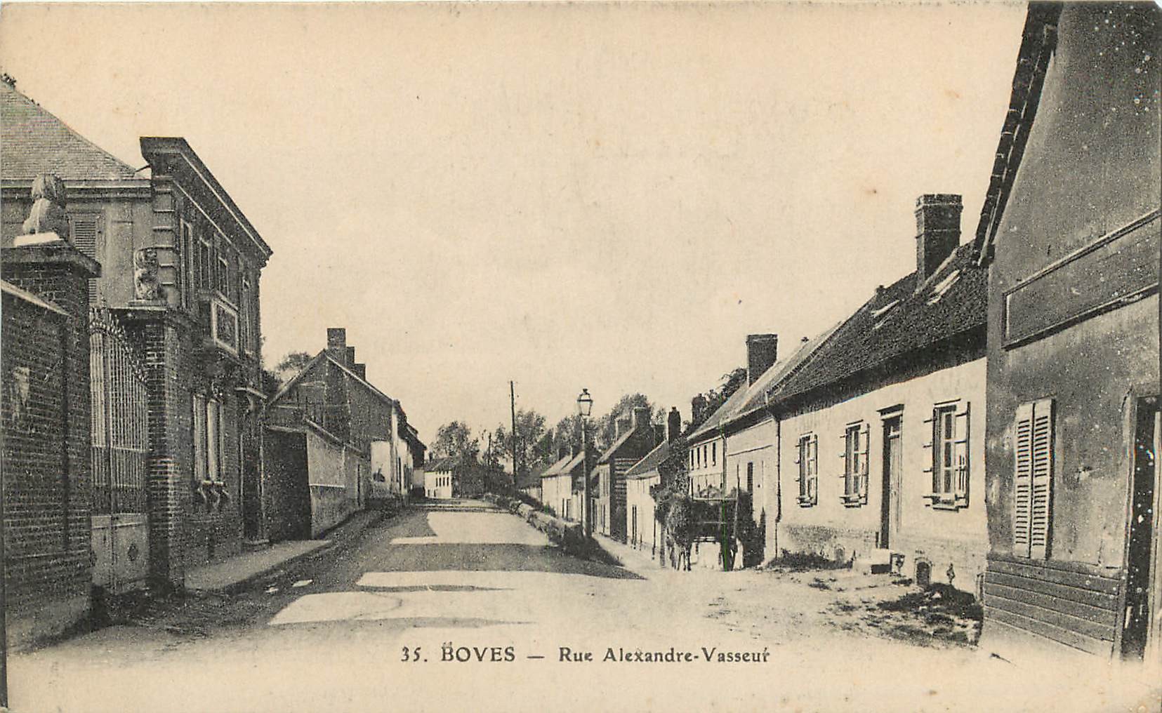 80 BOVES. Rue Alexandre Vasseur